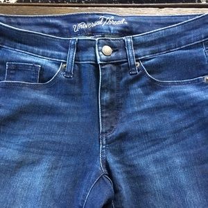 Universal Thread | Jeans | Universal Thread Size 4 Mid Rise Skinny ...